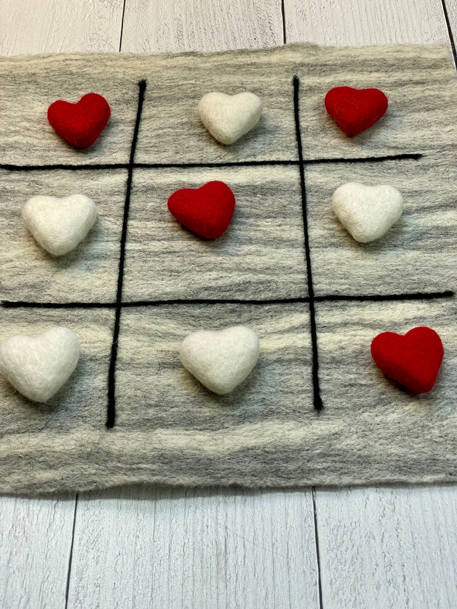 Valentine Heart Tic-Tac-Toe Game – Janet Marie Felted Goods